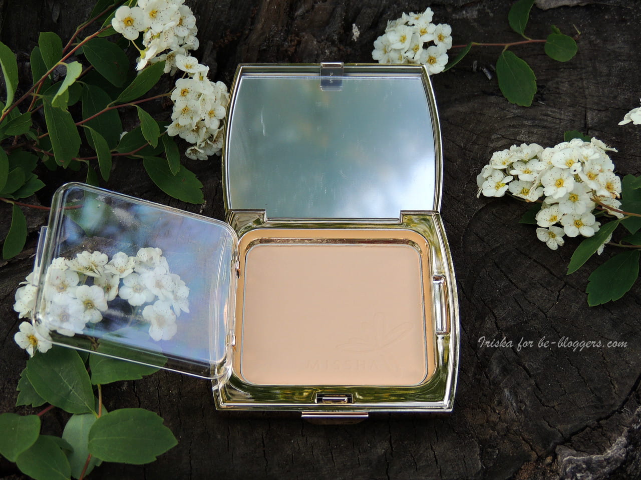 Корейская косметика Missha: BB-крем Magic Cushion Moisture и пудра ...